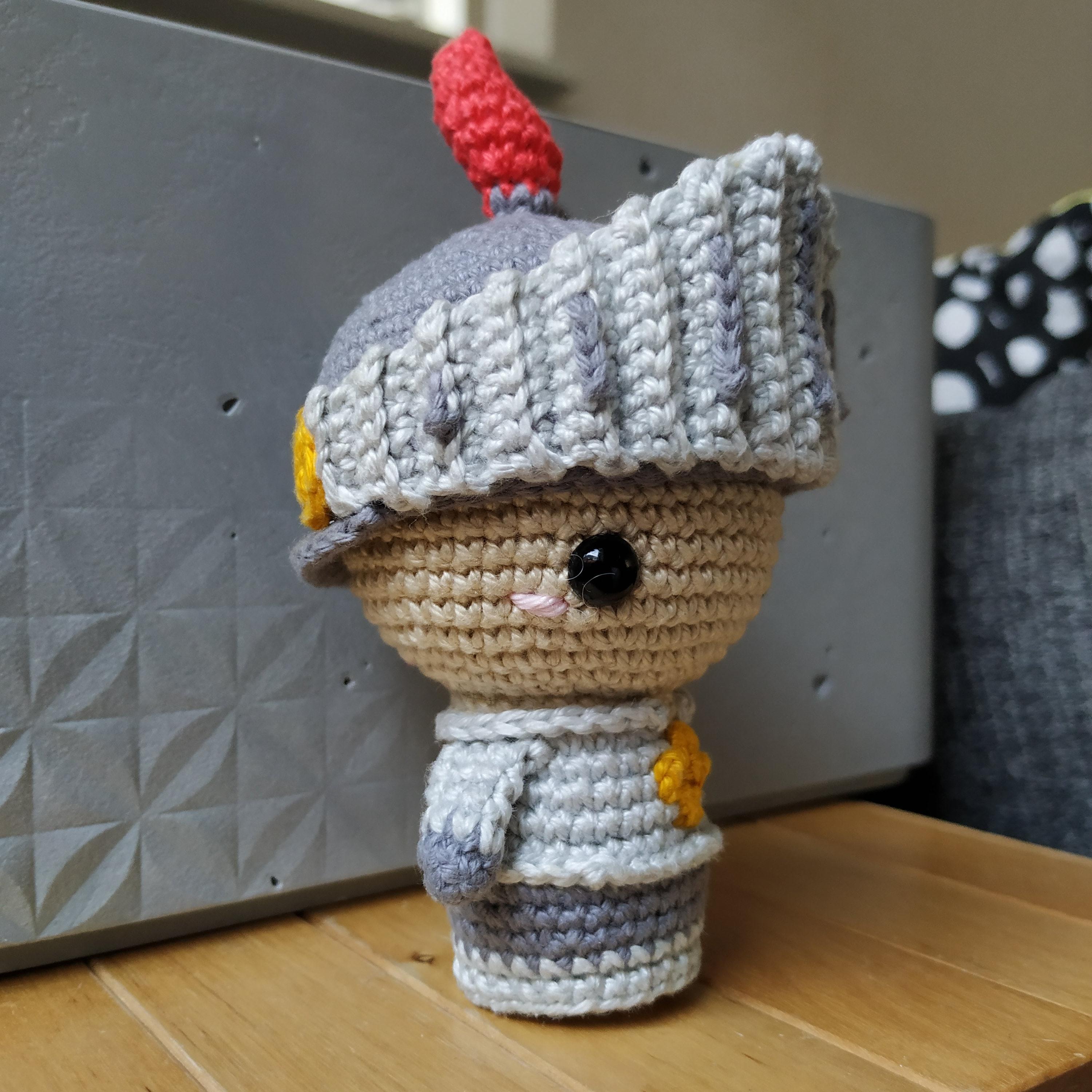 Amigurumi.com - Creations - Knight from Mini Kingdom
