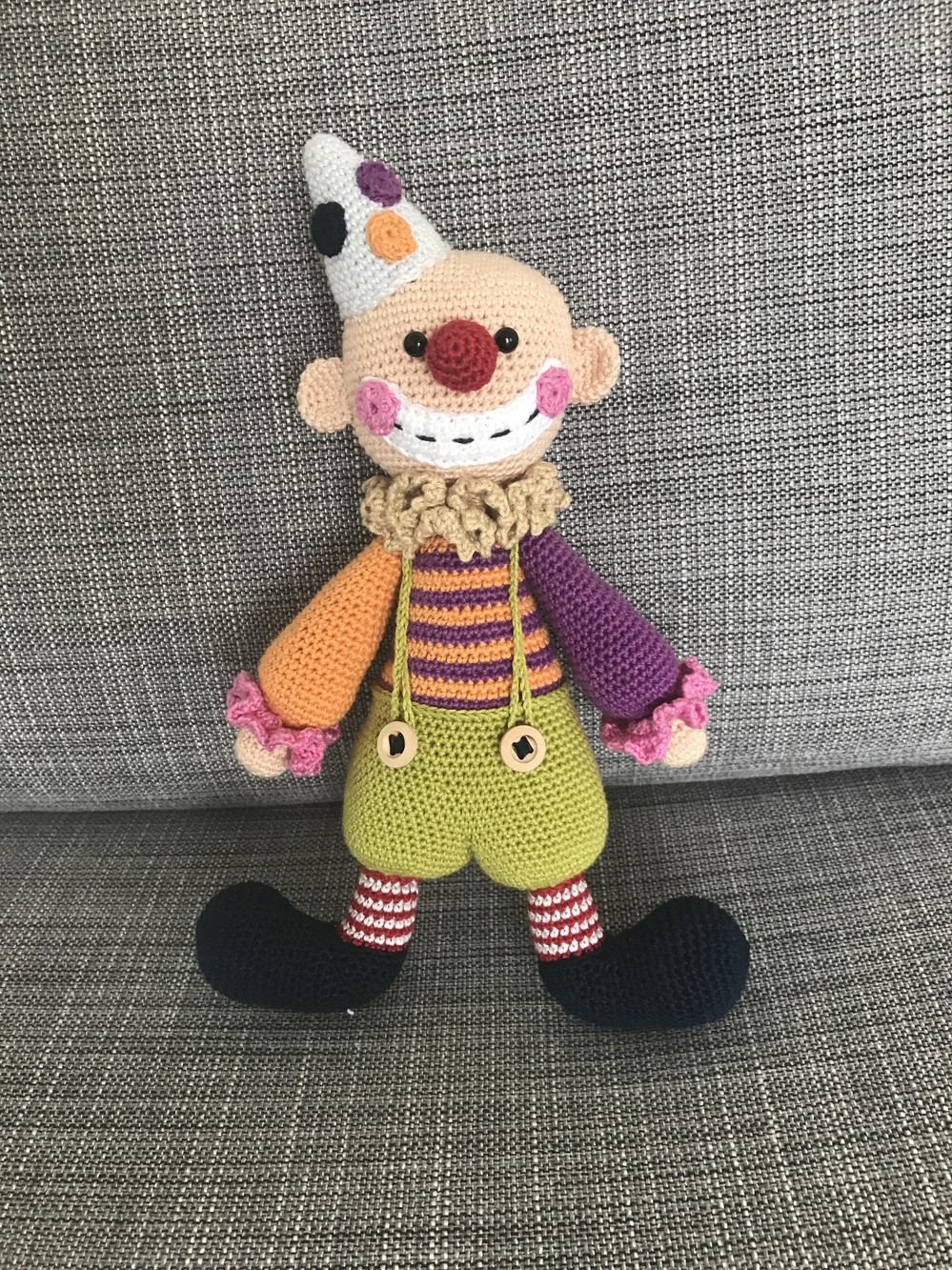 Amigurumi.com - Creations - Chatterbox the Clown from Amigurumi-Circus