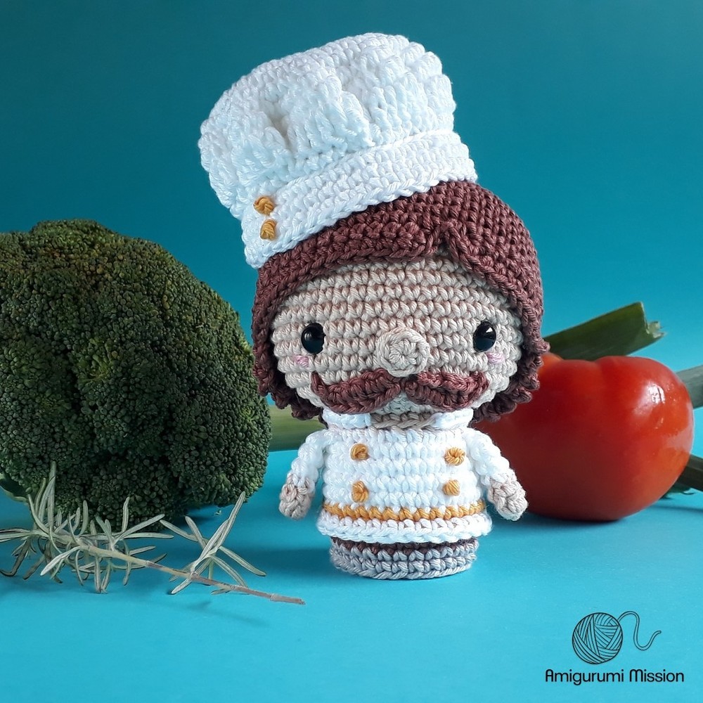 Amigurumi.com - Creations - Chef from Mini Kingdom