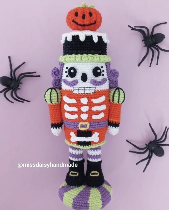 Jack the Halloween Nutcracker amigurumi pattern - Amigurumi.com