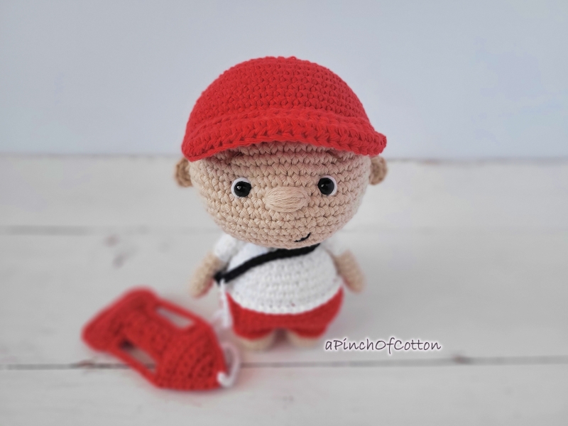 Charlie the Lifeguard amigurumi pattern - Amigurumi.com