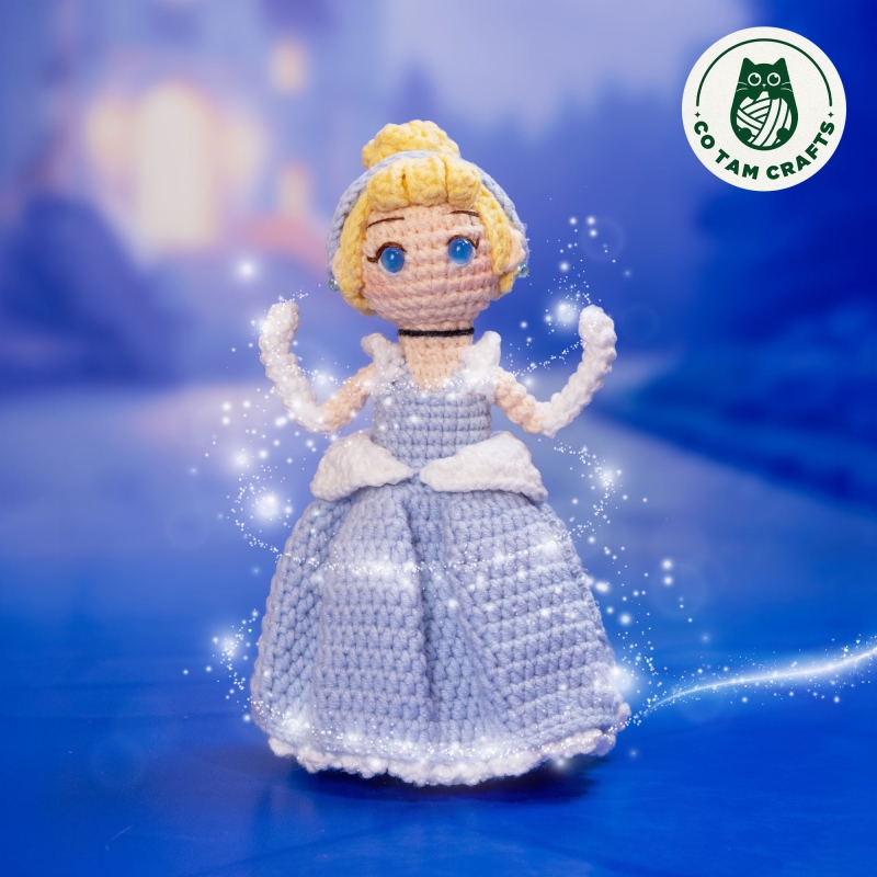 Cinderella mini doll amigurumi pattern - Amigurumi.com