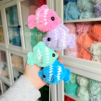 Squishy Fish (no-sew) - Free amigurumi pattern