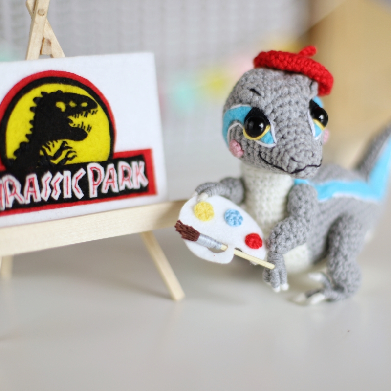 Dinosaur Velociraptor Vincent amigurumi pattern - Amigurumi.com