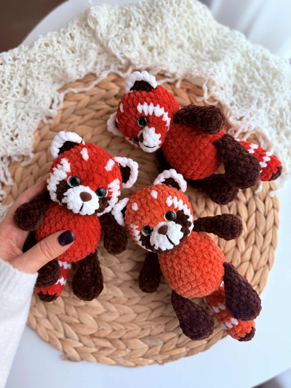 Red Panda amigurumi pattern - Amigurumi.com