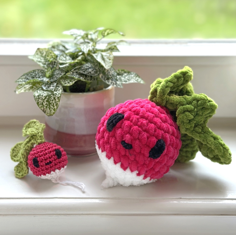 Mini Radish amigurumi pattern - Amigurumi.com