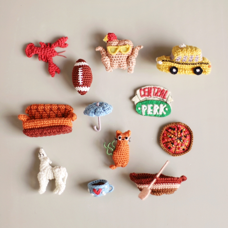 Friends TV show Advent Calendar amigurumi pattern - Amigurumi.com