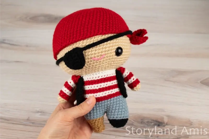 Pete the Cuddle-Sized Pirate - Free amigurumi pattern